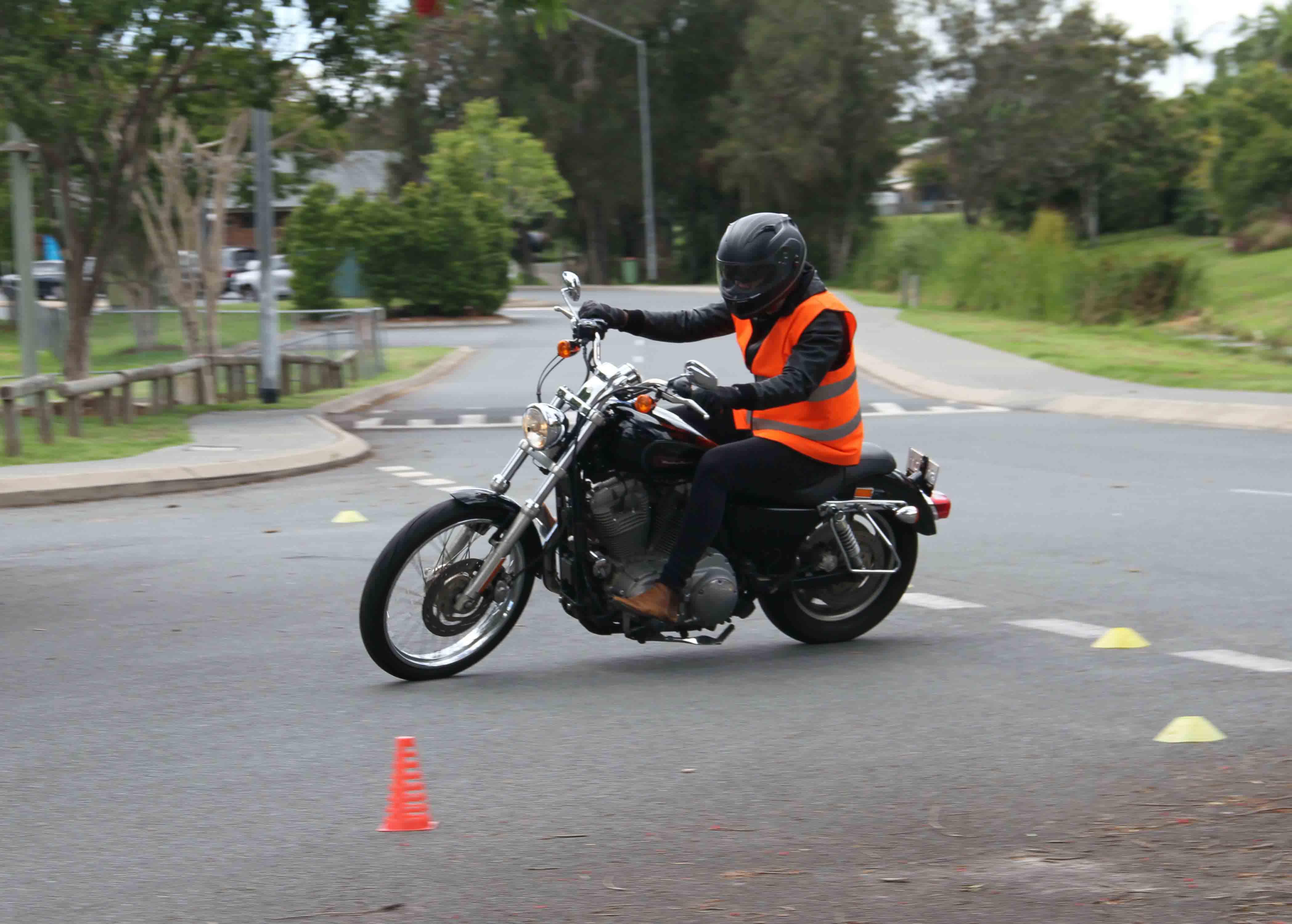 Q-Ride R-Class Opens Course - Bronson Rock Garage